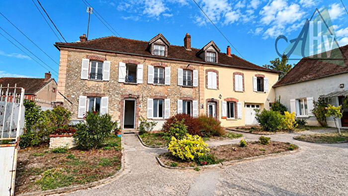 Saint-Loup-de-Naud - Maison 11 pièces à vendre