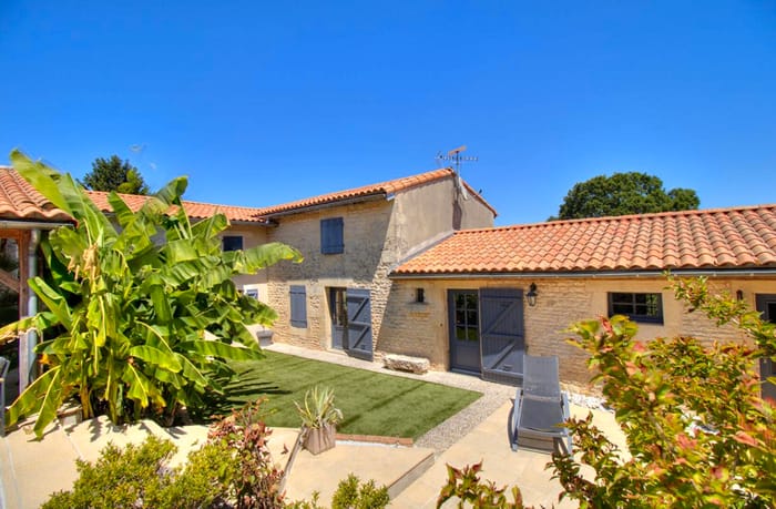 Maison 6 pièces à vendre à Sainte-Ouenne
