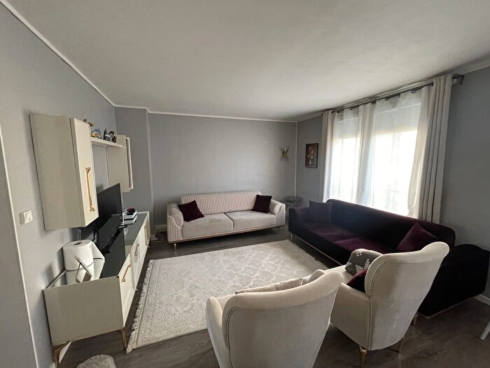 Appartement 4 pièces à vendre - Le Petit-Quevilly, Bruyères