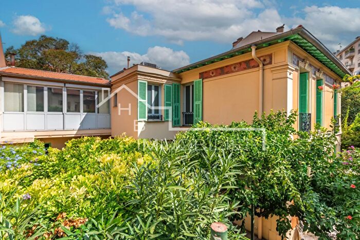 Nice, Parc Impérial, Le Piol : Maison 7 pièces à vendre