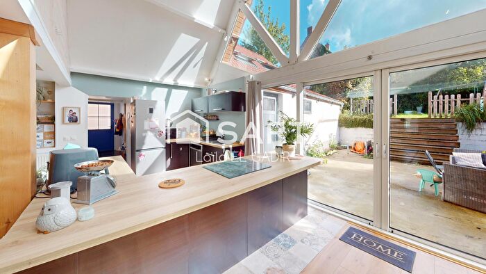 Le Wast : Maison 6 pièces à vendre