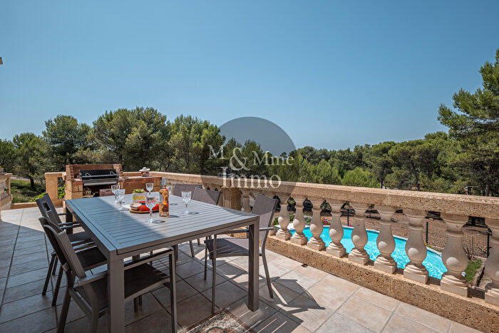 Appartement à vendre - Les Pennes-Mirabeau, Barnouins, Plan de Campagne - 6 pièces - 4 chambres