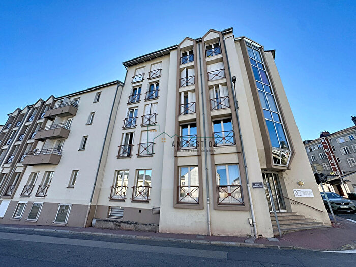 Limoges, Centre-ville, Hôtel de Ville, Emailleurs : Appartement 1 pièce à vendre