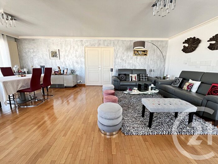 Appartement à vendre - Courbevoie, Hôtel de ville - 6 pièces - 4 chambres