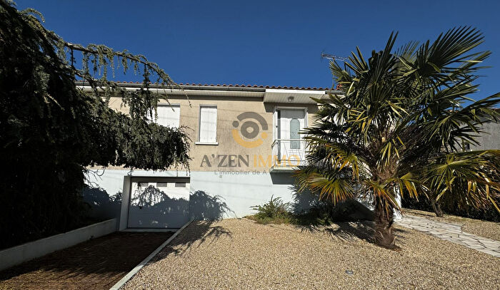 Maison à vendre - Secondigny - 6 pièces - 3 chambres