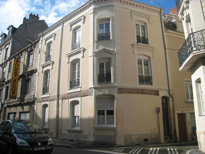 Centre, Angers : Appartement 1 pièce à louer