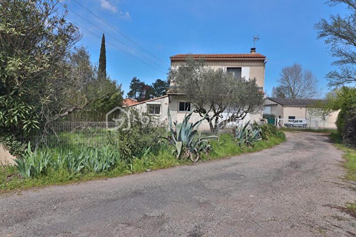 Maison à vendre - Montfrin - 3 pièces - 2 chambres