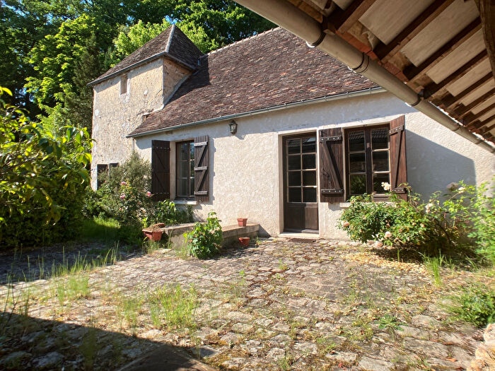Maison 8 pièces à vendre à La Celle-les-Bordes