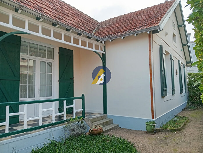 Maison à vendre - Saint-Hilaire-de-Riez - 5 pièces - 3 chambres