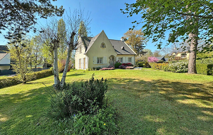 Maison à vendre - Saint-Grégoire - 8 pièces - 6 chambres