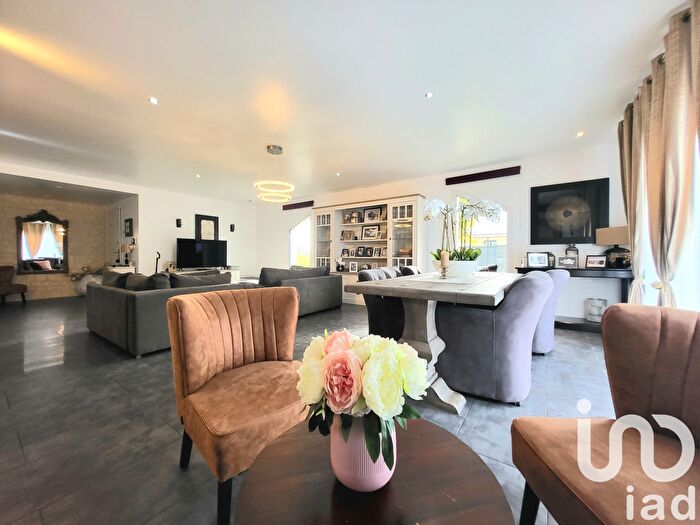 Maison à vendre - Haudrecy - 6 pièces - 3 chambres