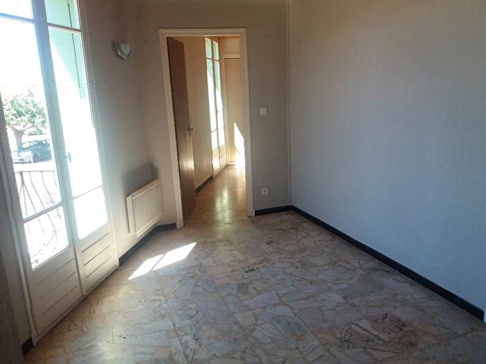 Maison à vendre - Baho - 6 pièces - 4 chambres