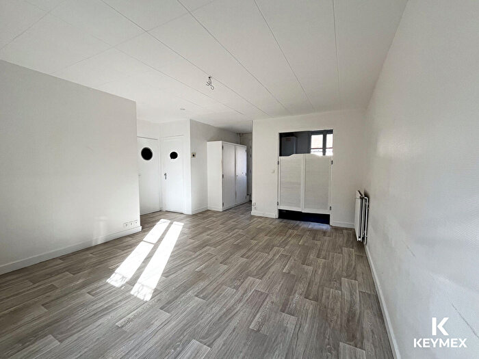 Appartement à vendre - Vineuil-Saint-Firmin - 3 pièces - 2 chambres