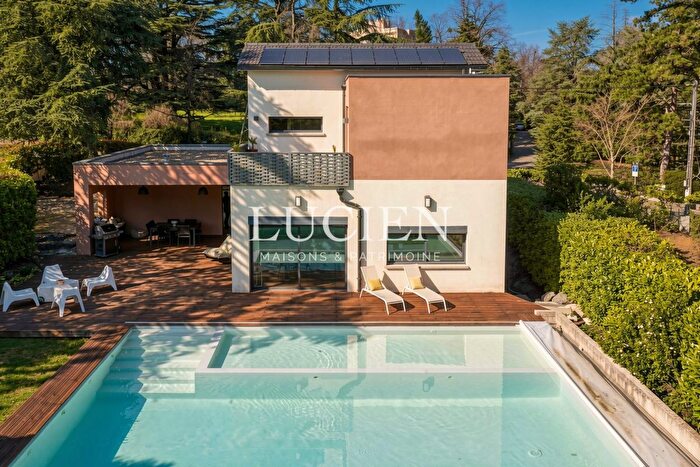 Maison à vendre - Tassin-la-Demi-Lune, LAigas, Grand Bois, Meginand - 6 pièces - 4 chambres