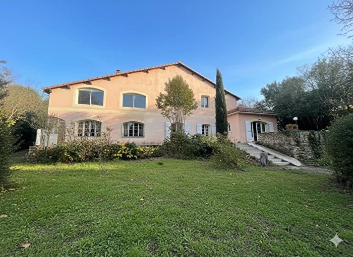 Maison à vendre - Nîmes, Camplanier, Cigale, Bois des Esprisses - 6 pièces - 4 chambres