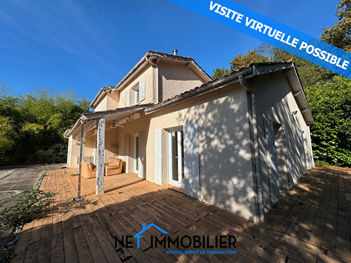 Maison à vendre - Saint-Germain-du-Puch - 5 pièces - 3 chambres