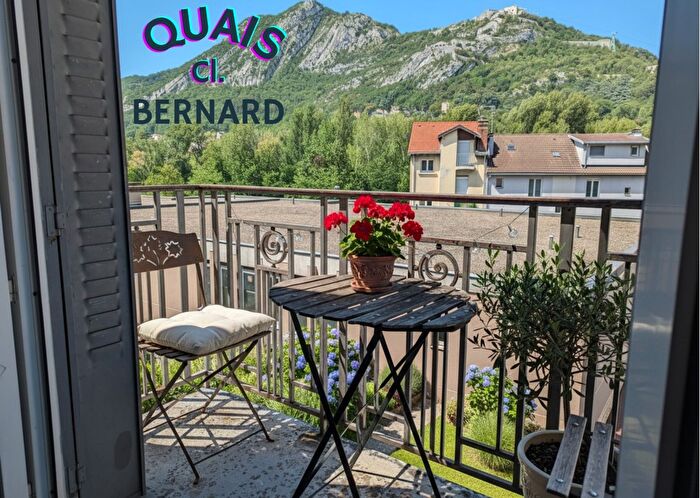 Appartement 4 pièces à Grenoble, Gare, à vendre