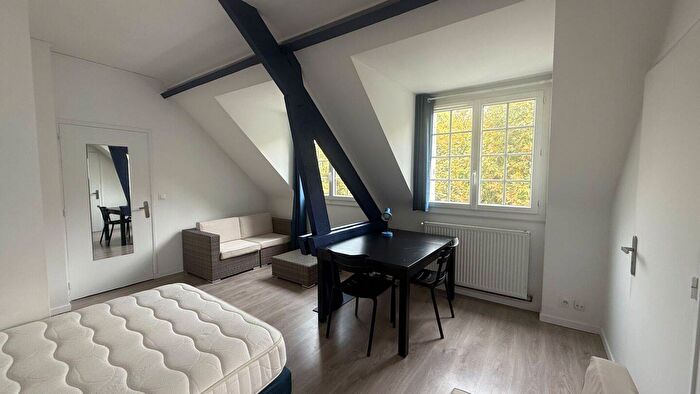 Appartement 1 pièce à louer - Cathédrale, Tours