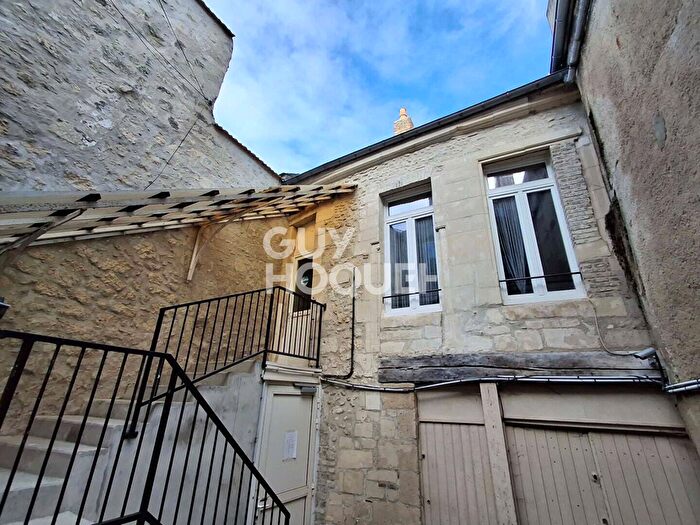 Appartement à louer - Plateau, Laon - 2 pièces - 1 chambre