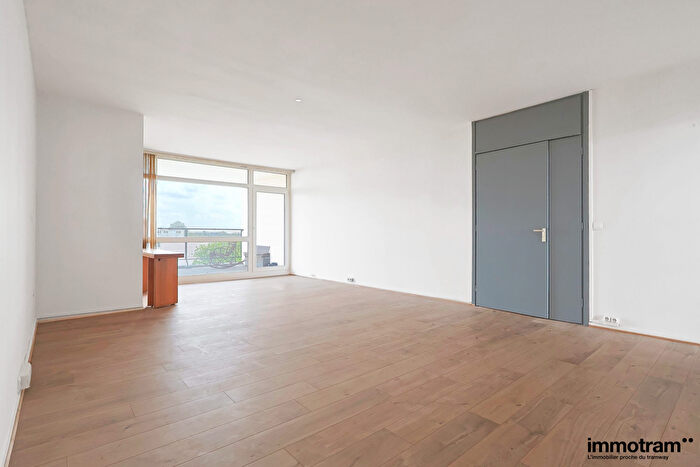 Appartement à vendre - Tourcoing - 5 pièces - 4 chambres