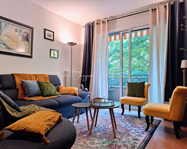 Brive-la-Gaillarde, Centre-ville, Pont Cardinal, Champanatier : Appartement 2 pièces à vendre