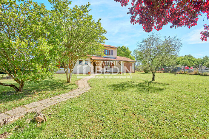 Maison à vendre - Langon - 6 pièces - 4 chambres