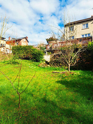 Maison à vendre - Lisieux, Centre-ville - 7 pièces - 5 chambres