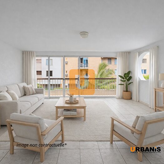 Appartement à vendre - Le Port, Port - 3 pièces - 2 chambres