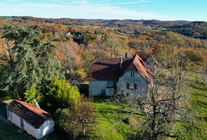 Maison à vendre - Catus - 9 pièces - 5 chambres