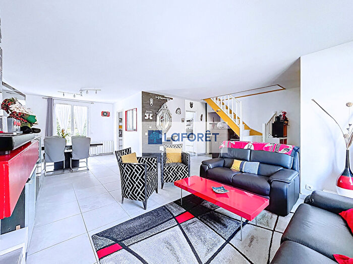 Maison à vendre - Le Plessis-Trévise, Saint-Antoine - 8 pièces - 6 chambres