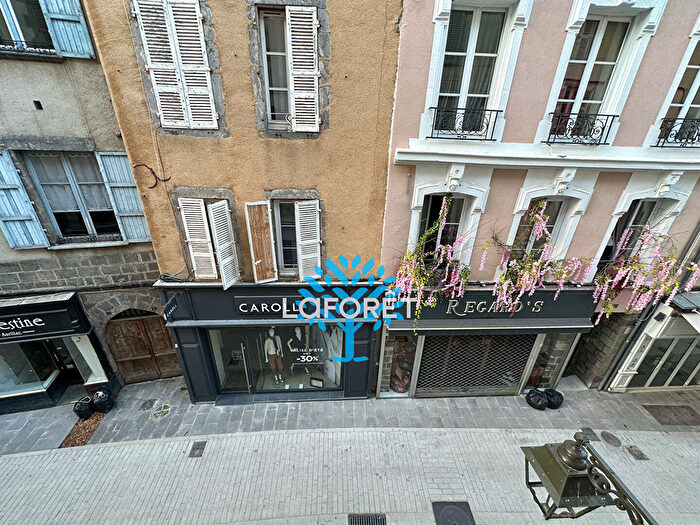 Appartement 2 pièces à Aurillac, Centre-ville, à vendre