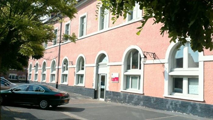 Appartement 1 pièce à Centre-Neuf Bourg-Quesnoy-Delsaux-Musée-Cannoniers-Gare, Valenciennes, à louer