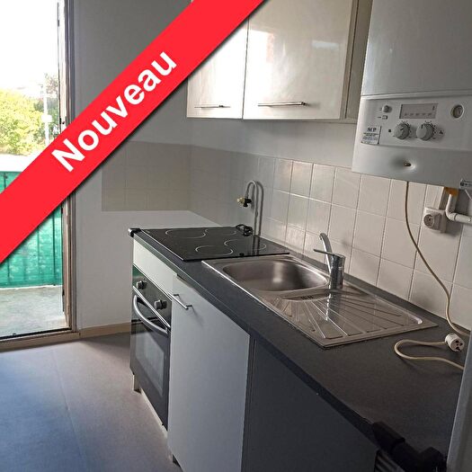 Appartement à louer - Moulin à Vent-Vertefeuille, Perpignan - 2 pièces - 1 chambre