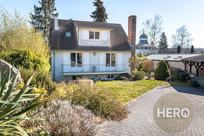 Maison à vendre - Maule - 7 pièces - 4 chambres