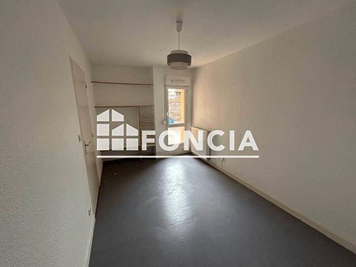 Appartement à louer - Le Centre-Gare, Roanne - 3 pièces - 2 chambres