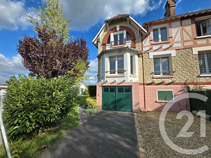 Pont-Sainte-Maxence, Sarron : Maison 5 pièces à vendre