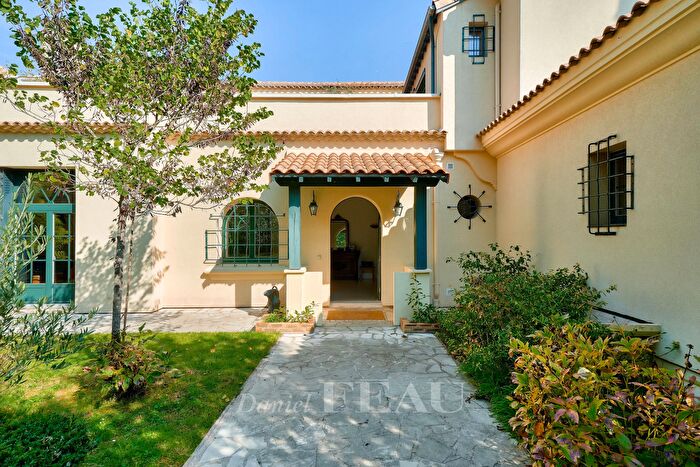 Maison à vendre - Garches, Buzenval - 9 pièces - 5 chambres