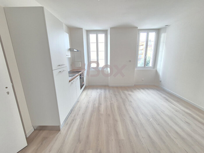 Appartement à vendre - Toulon, Saint-Roch - 2 pièces - 1 chambre