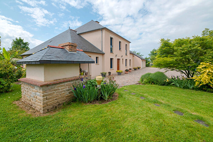Mordelles : Maison 8 pièces à vendre