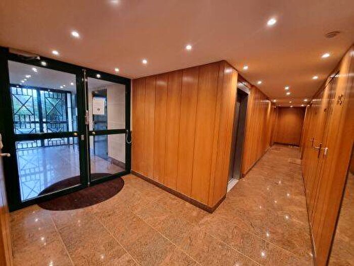 Appartement à louer - Beauté Baltard-Le Port, Nogent-sur-Marne - 5 pièces - 3 chambres