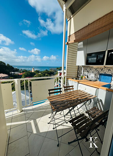 Appartement à vendre - La Trinité - 2 pièces - 1 chambre