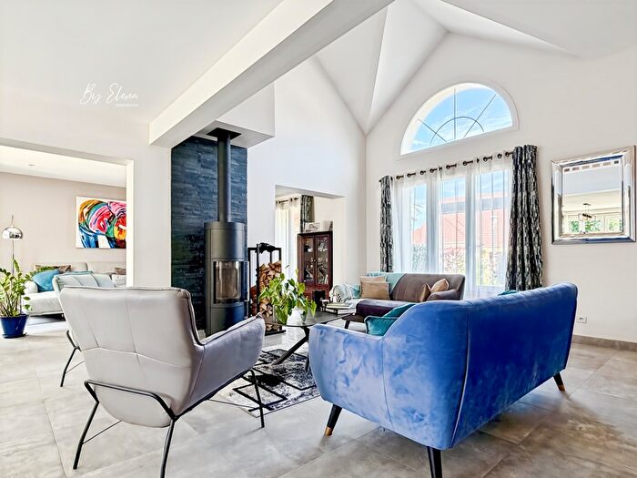 Maison à vendre - Bussy-Saint-Georges, Clos, Tillet, Génitoy, Golf - 7 pièces - 4 chambres