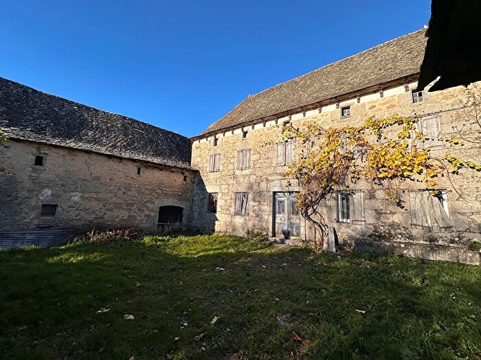 Maison à vendre - Montézic - 4 pièces - 2 chambres