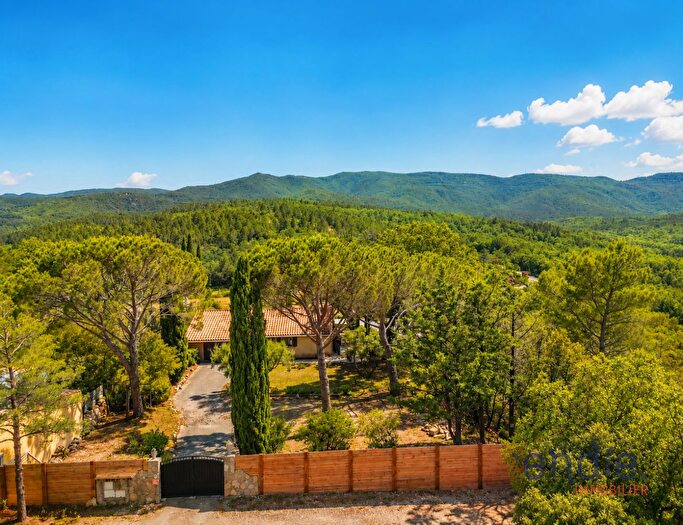 Maison 4 pièces à Seillans, à vendre