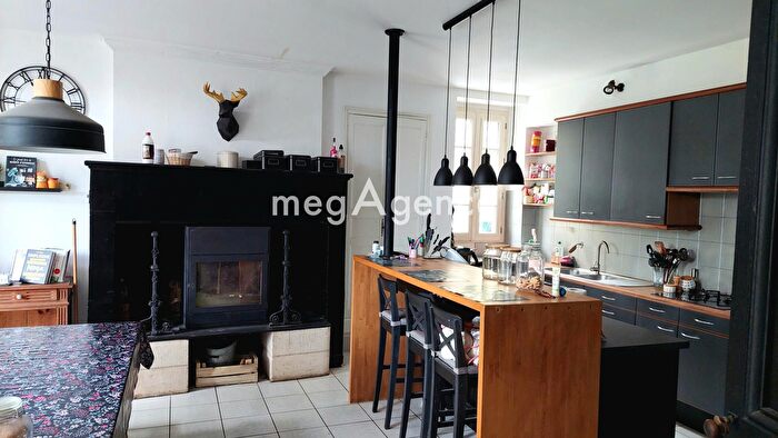 Maison à vendre - Saint-Porchaire - 14 pièces - 7 chambres