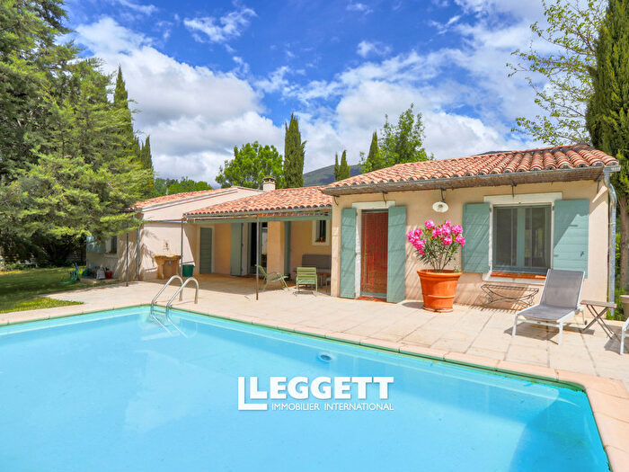 Maison à vendre - Rustrel - 5 pièces - 4 chambres