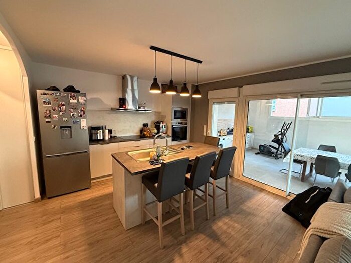 Appartement à vendre - Villelongue-dels-Monts - 3 pièces - 2 chambres