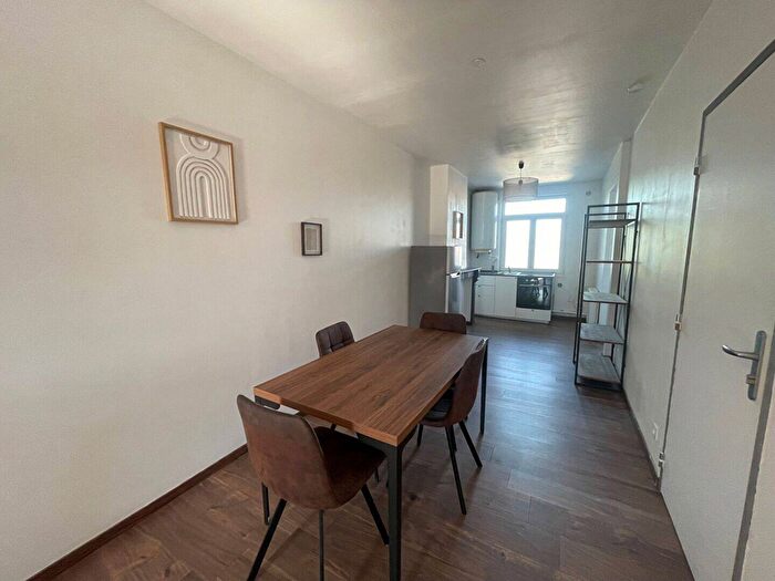 Centre République, Armentières : Appartement 2 pièces à louer