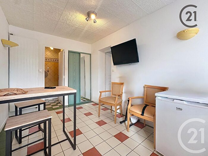 Appartement à vendre - Sainte-Savine - 2 pièces - 1 chambre