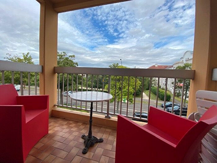 Appartement à louer - Metz - 3 pièces - 2 chambres